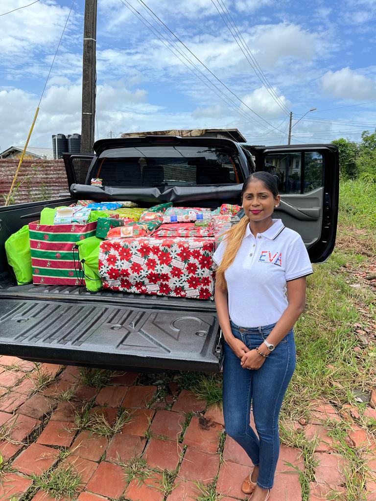 Hampers of Love – The EVA Foundation